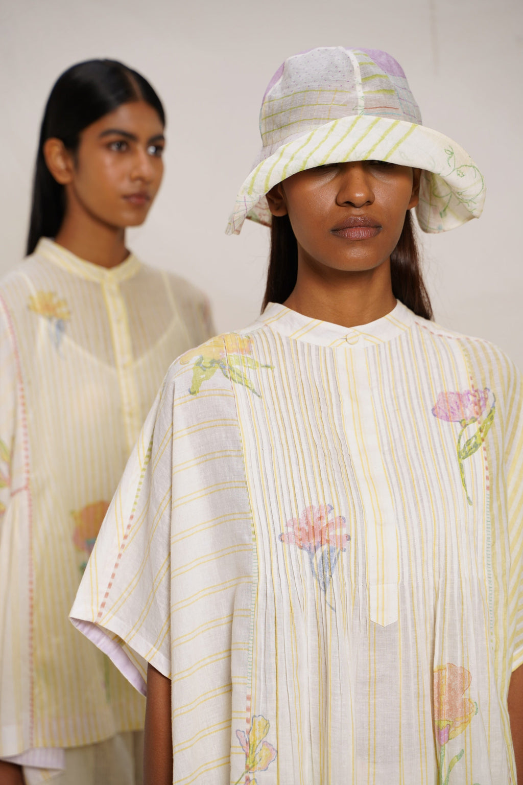 ZEAL TOP – EKA Design Studio